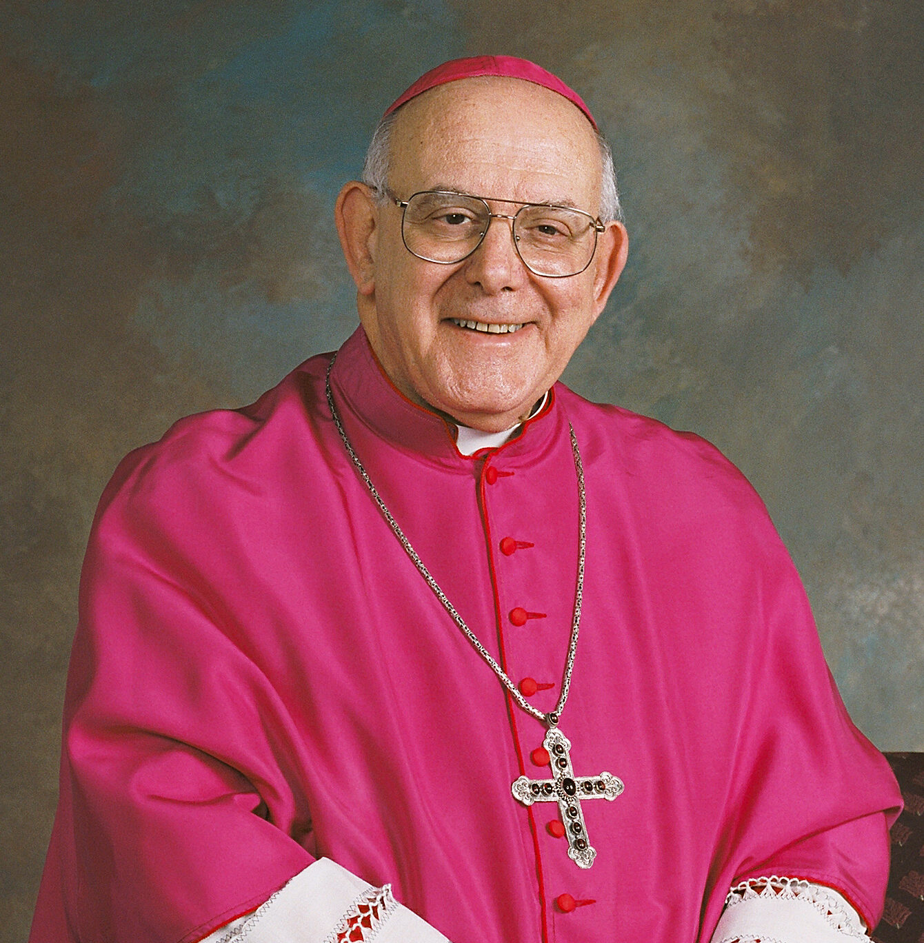 Make a Gift to the Bishop Loverde Scholarship Fund - Divine Mercy ...